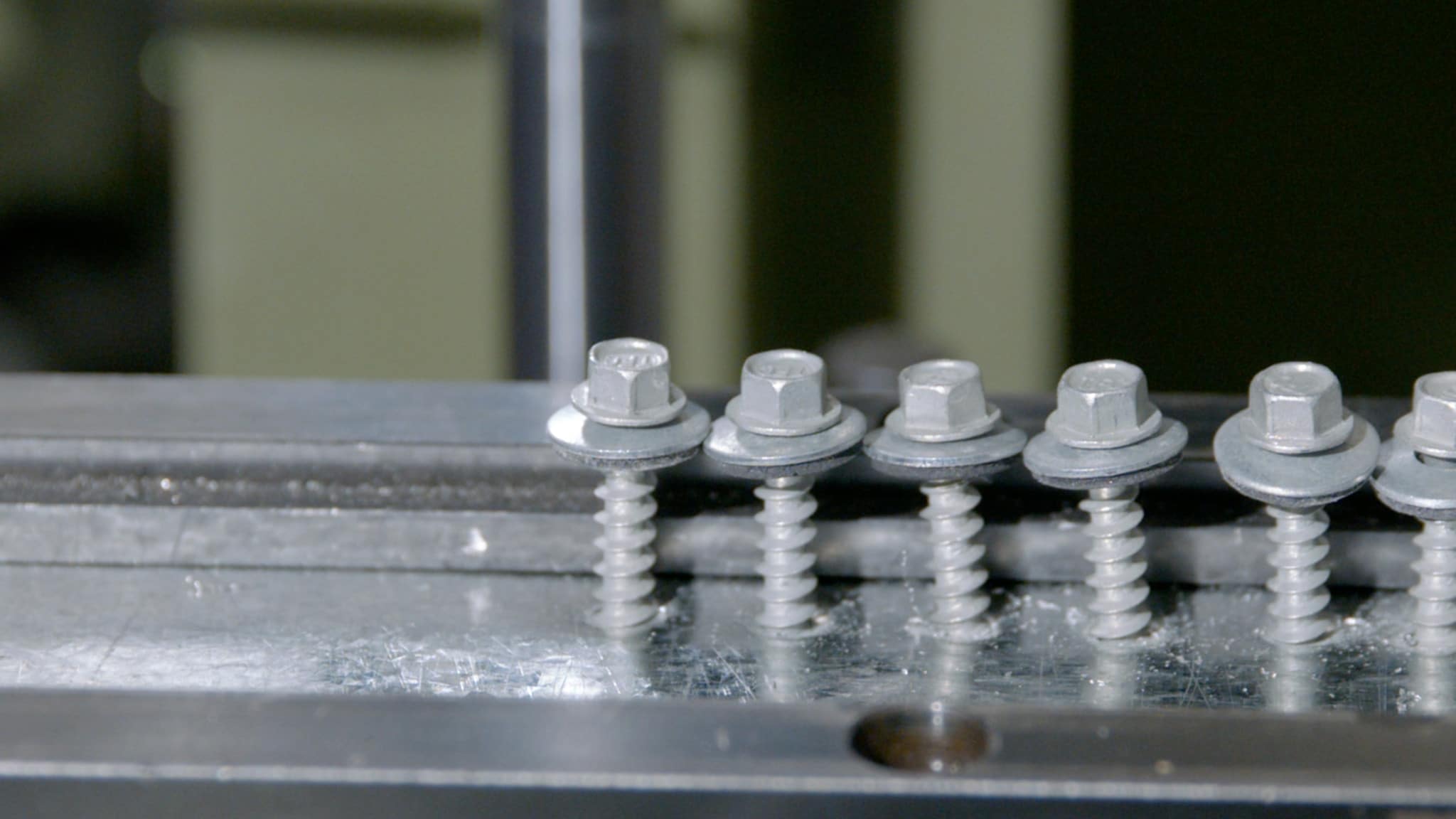 How Are Metal Roofing Fasteners Tested for Quality and Performance ...