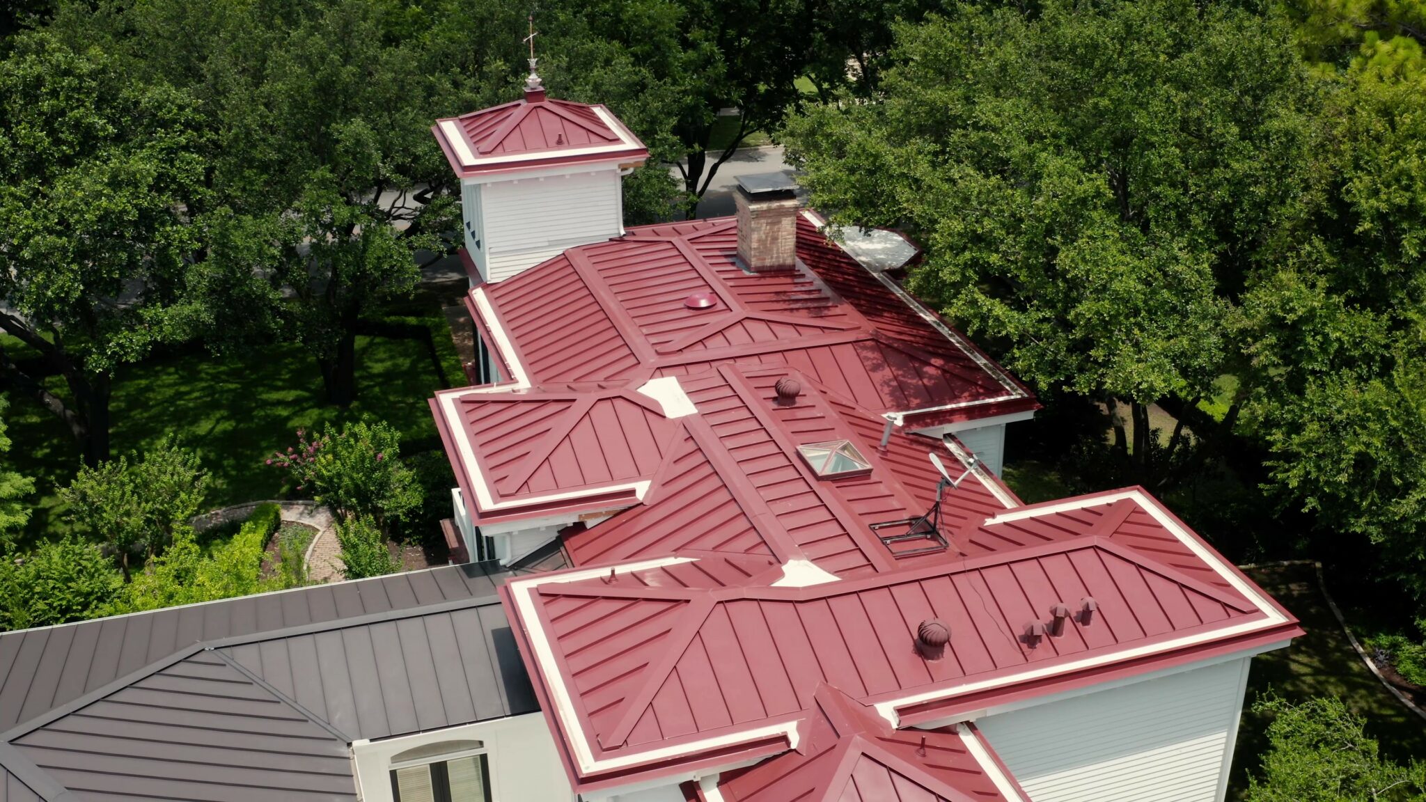 Red Metal Roofing & Walls: Pros, Cons, & Project Photos - Sheffield Metals