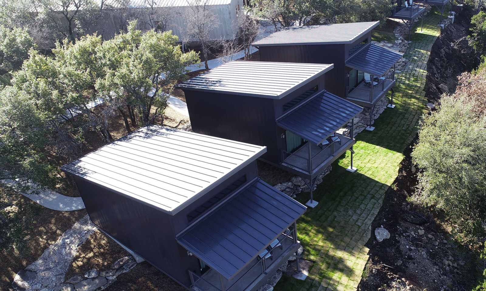 What Is Low-Slope Metal Roofing? Best Profiles for Low-Slope Roofs