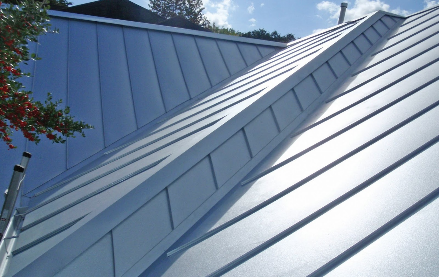 What is Acrylic-Coated Galvalume®? Pros, Cons, & Project Photos