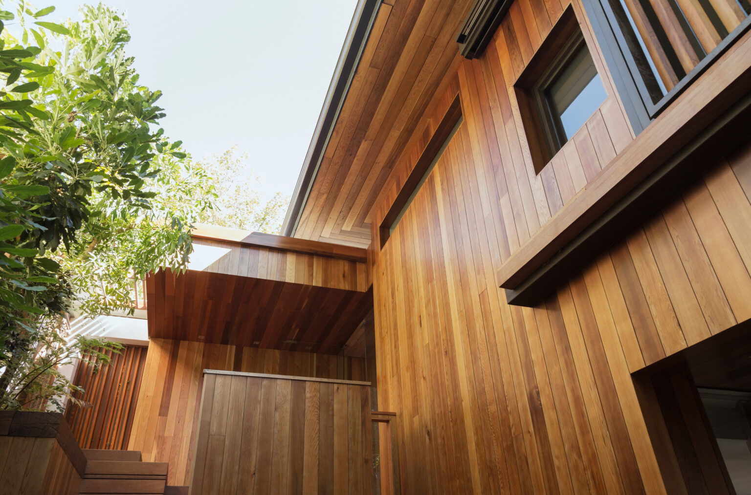 Real Wood vs Metal That Looks Like Wood: What’s Right for Your Project ...